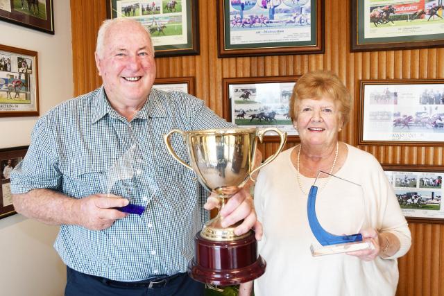 Scanlons off to the races | Pakenham Gazette