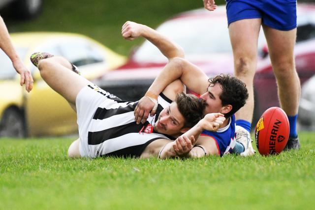 Dusties deliver in doses | Pakenham Gazette